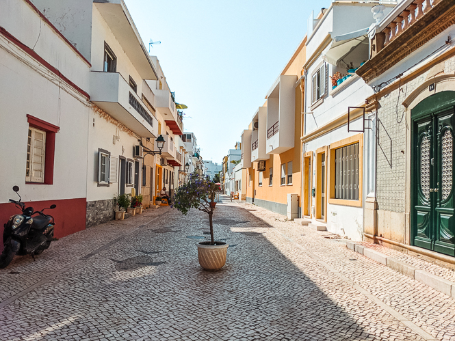 A guide to Fuseta, Portugal | PACKTHESUITCASES